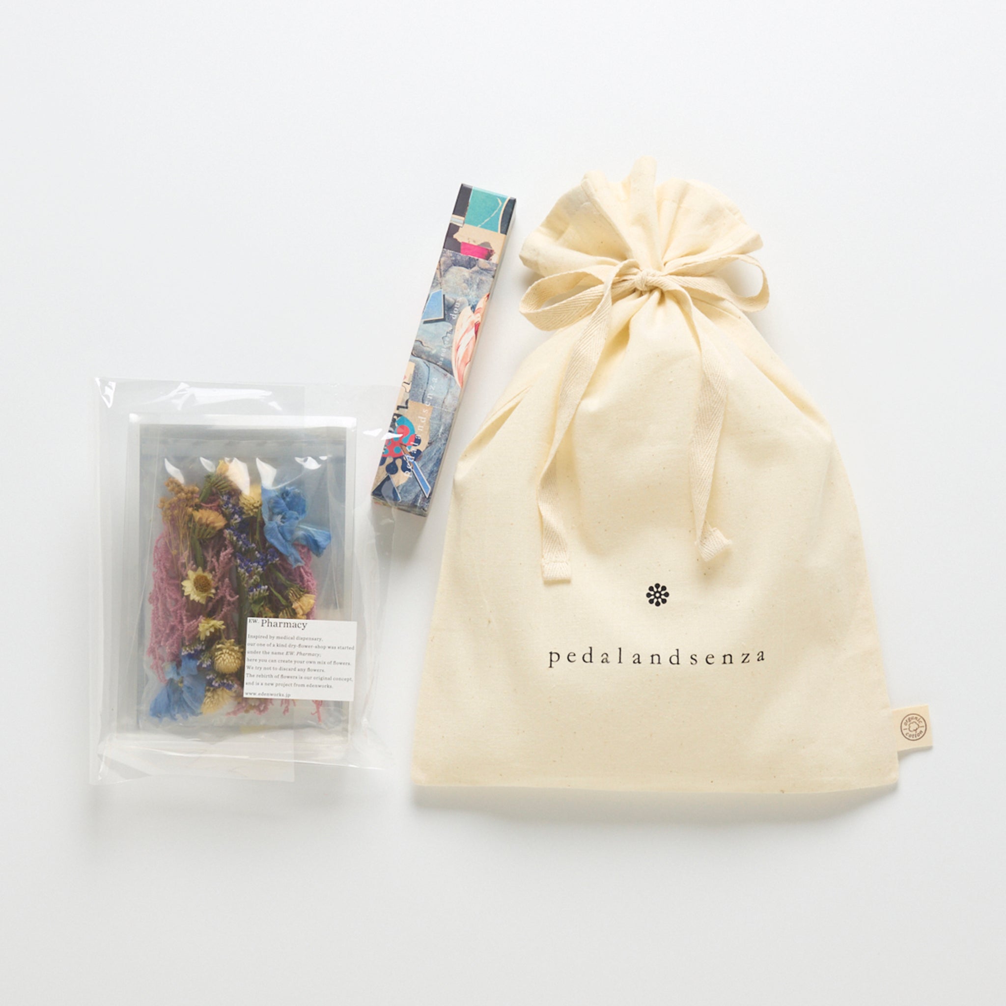 hand cream & post flower gift set〈doux〉 – pedal_and_senza